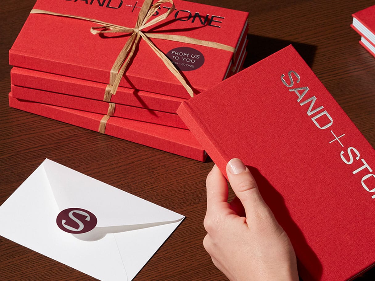 Custom Corporate Gifts and Business Gifts | MOO UK | MOO (Australia)