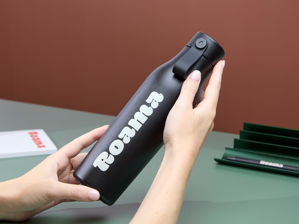 Original MOO Water Bottle Jet Black One-sided printing | MOO