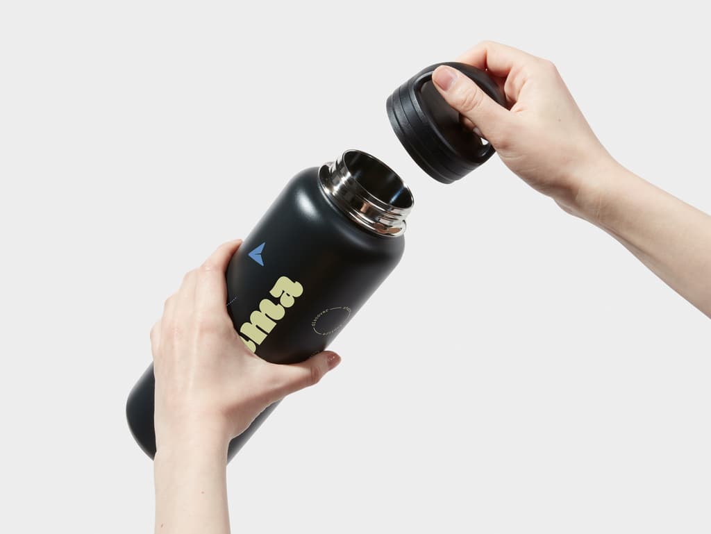 MOO Large Insulated Water Bottle, 360 Wrap Printing, Jet Black, 40oz | MOO
