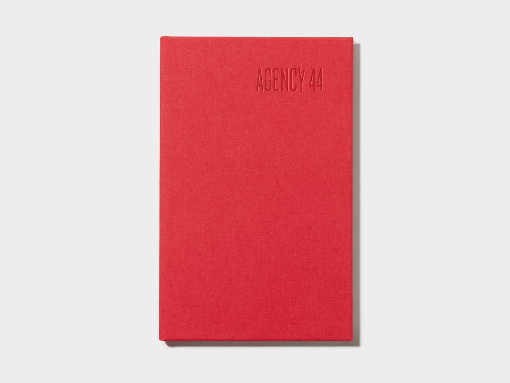 MOO Perpetual Planner, Blind Deboss, Brass, Berry Red | MOO